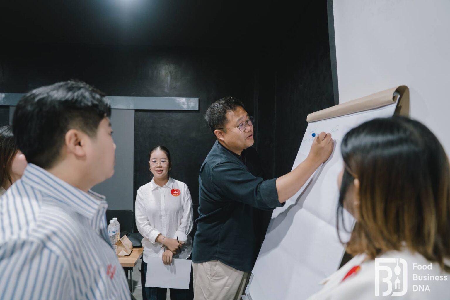 KKU Faculty of Law Expands “RestauLaw Model” to National Stage, Driving ...